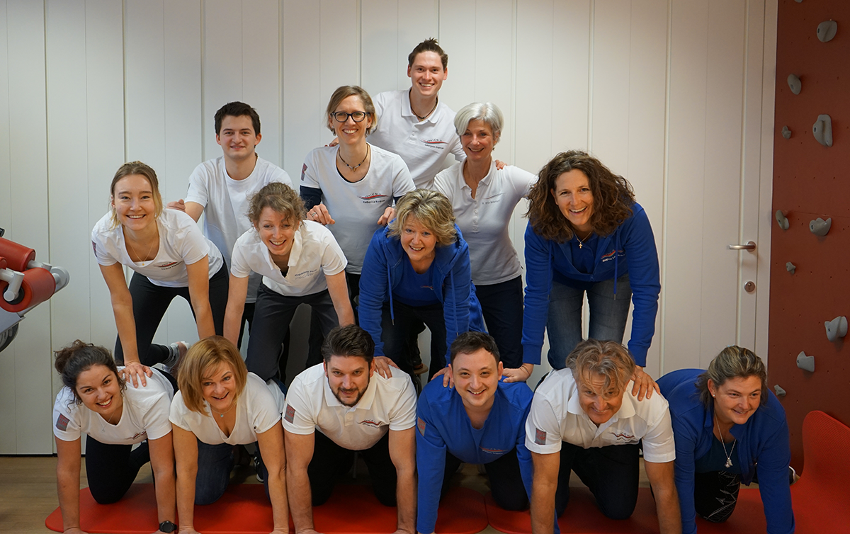 Norys & Team 2023 – Physio Norys & Team 08821 – 947055